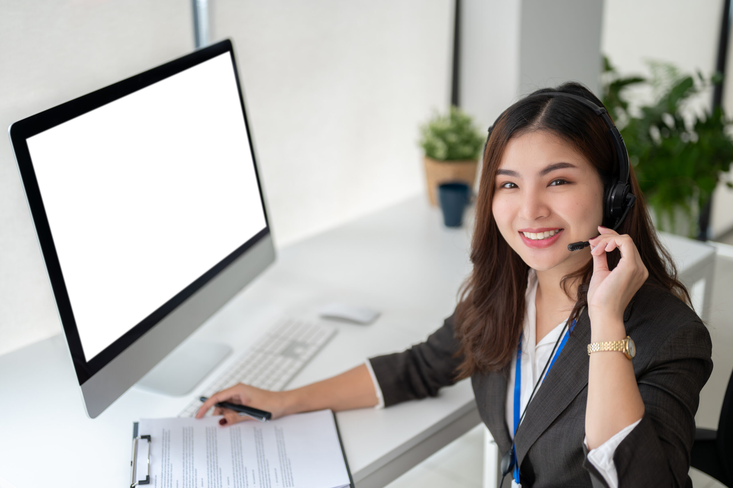 24/7 Business Answering: Capture Every Important Call & Lead